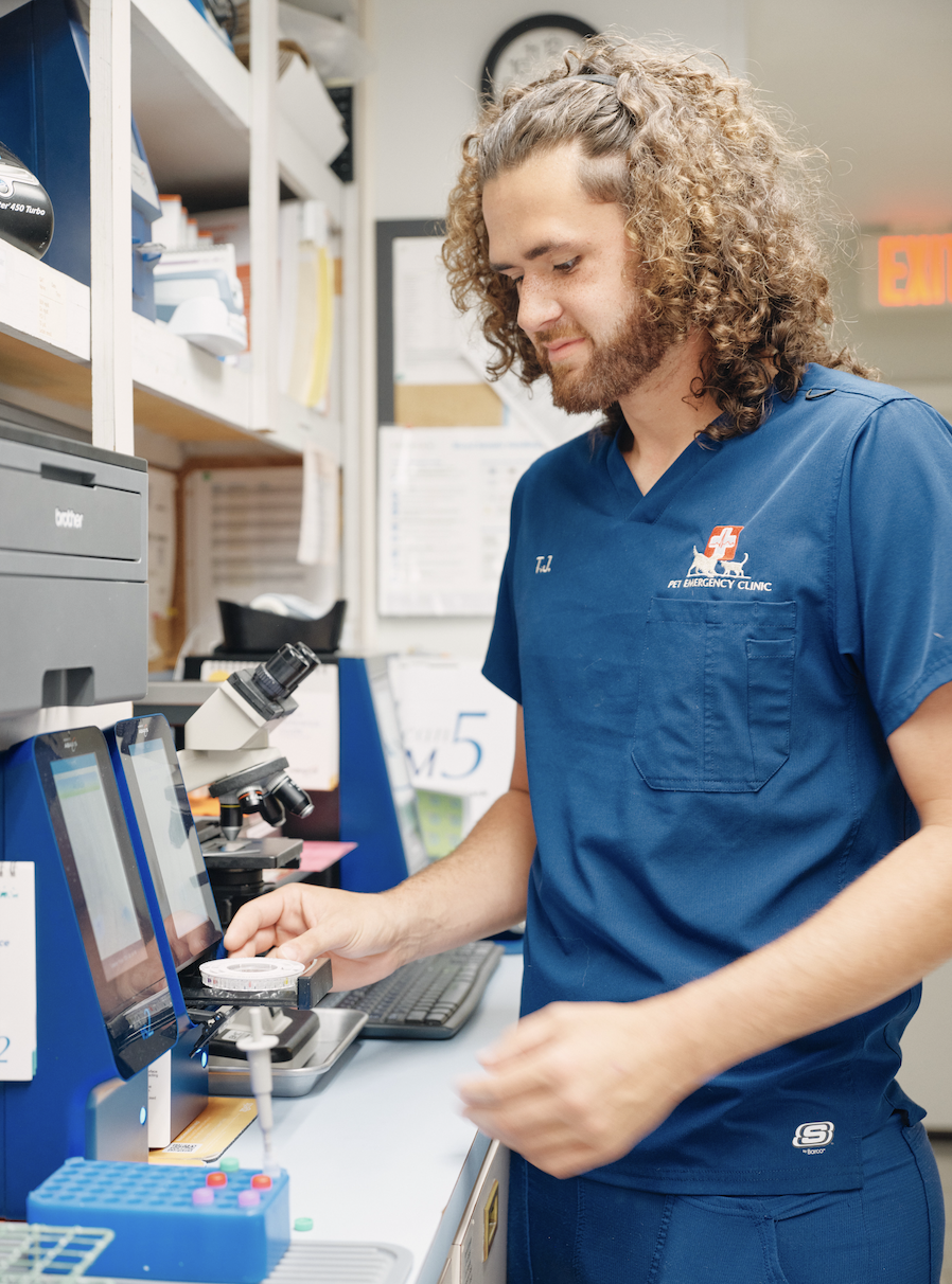 Our Doctors - Pet Emergency Clinic